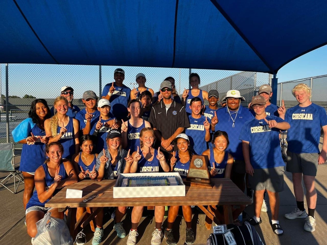 Rolling through CHS Tiger Team Tennis made waves – CHS Student Connection